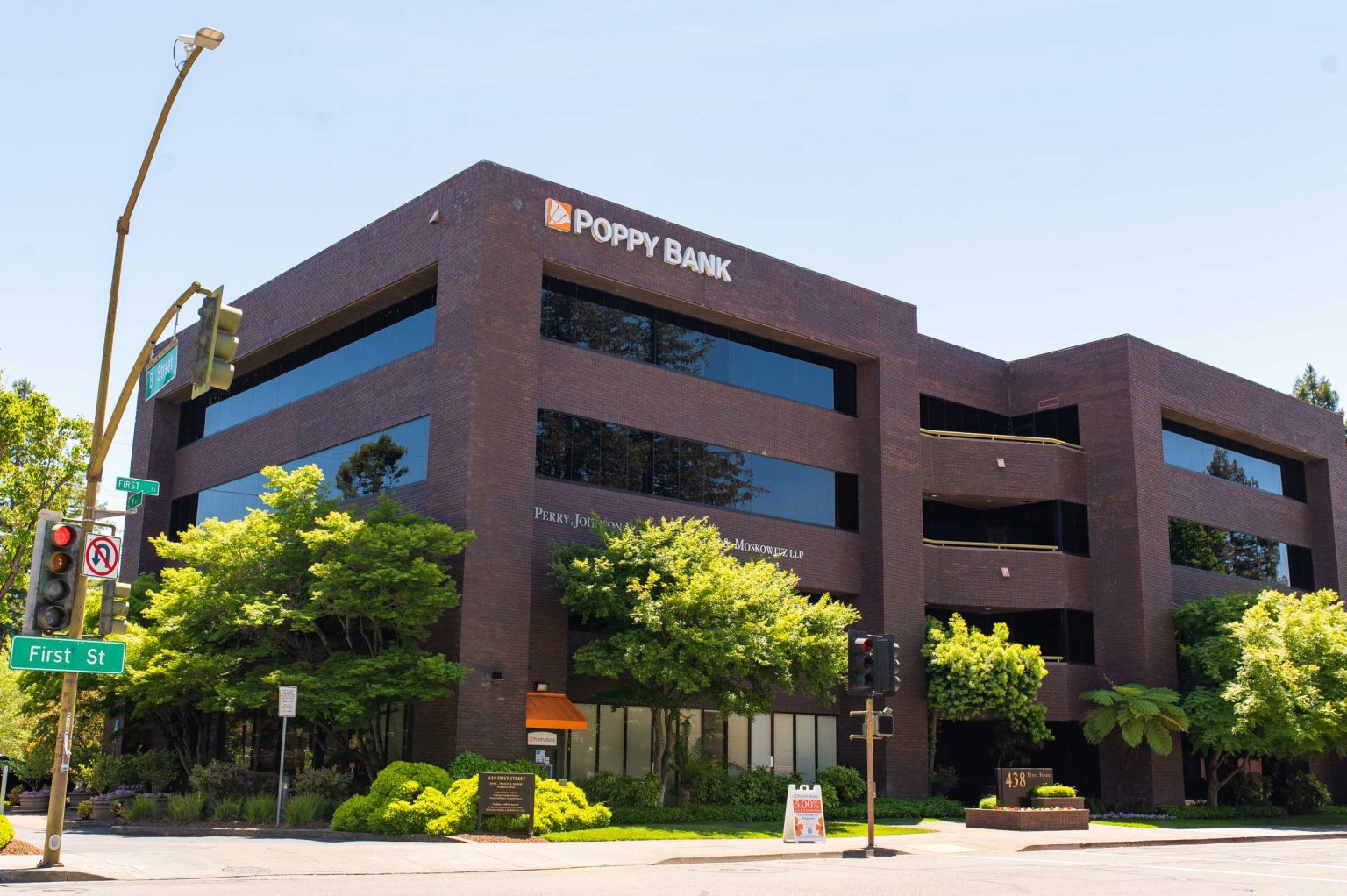 Poppy Bank Santa Rosa Branch & Customer Service Center